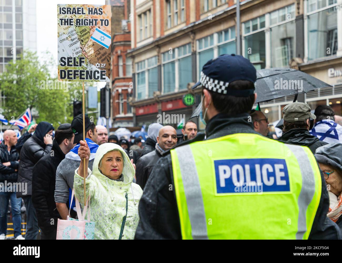 Pro Israel demonstration outside the Israeli Embassy in London on ...