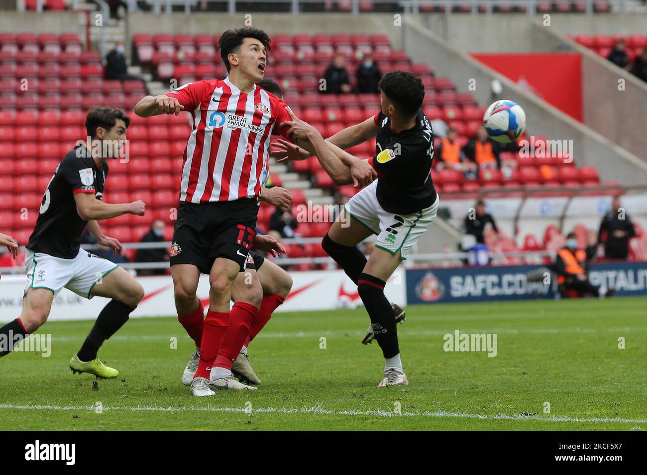 Luke regan hi-res stock photography and images - Alamy