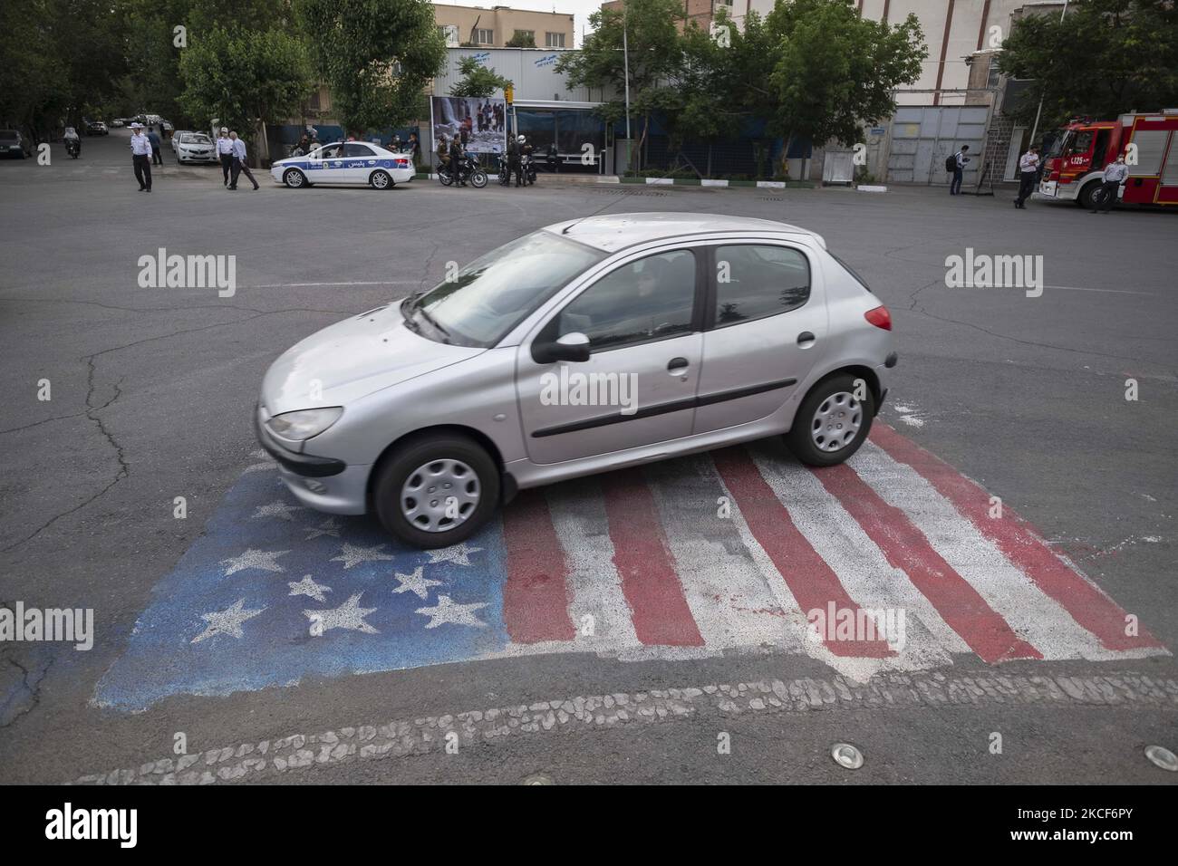 Iranian driver hi-res stock photography and images - Alamy