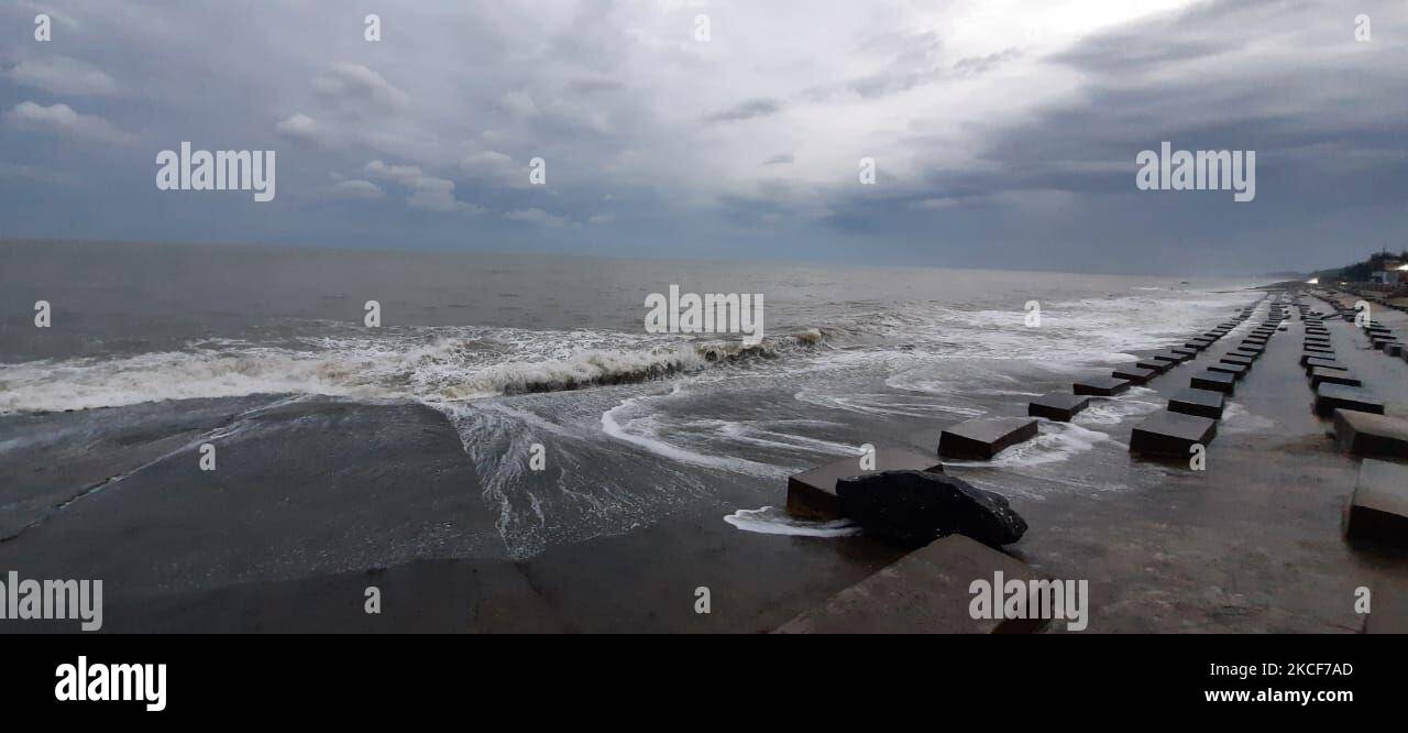 Cyclone yaas barrels hi-res stock photography and images - Alamy