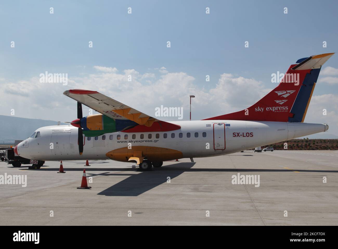 Greece airplane hi-res stock photography and images - Alamy
