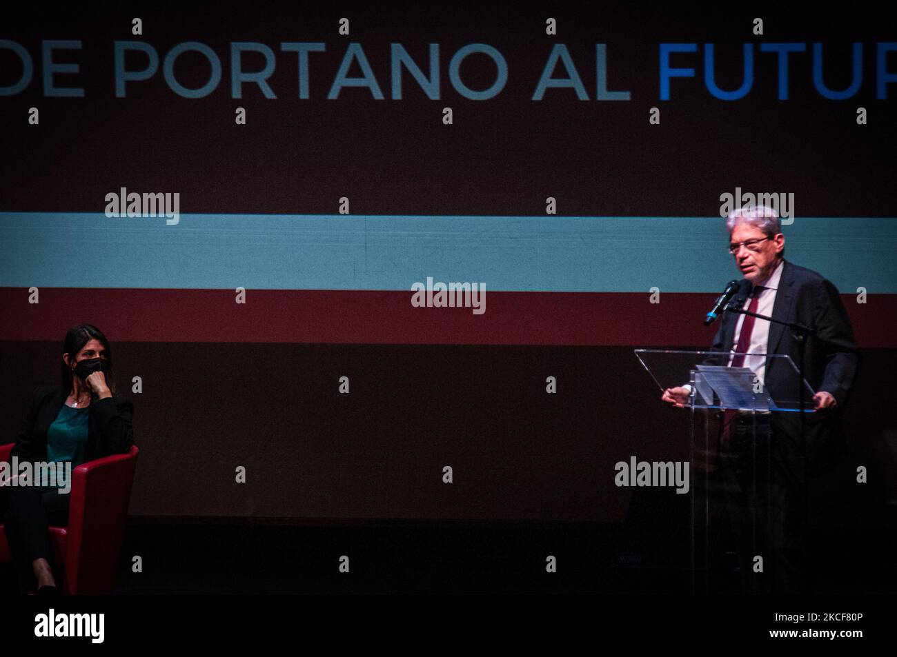 Claudio de vincenti hi-res stock photography and images - Alamy