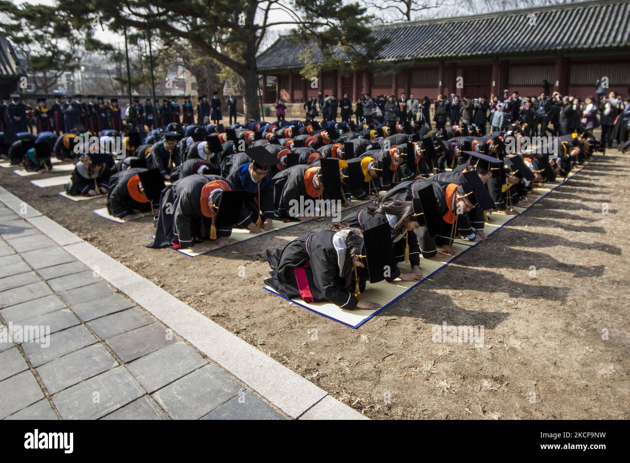 Sungkyunkwan university hi-res stock photography and images - Alamy