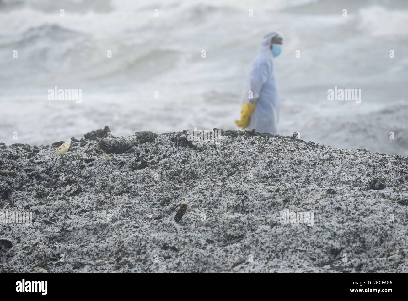 Anchored singaporean ship mv x press pearl hi-res stock photography and ...