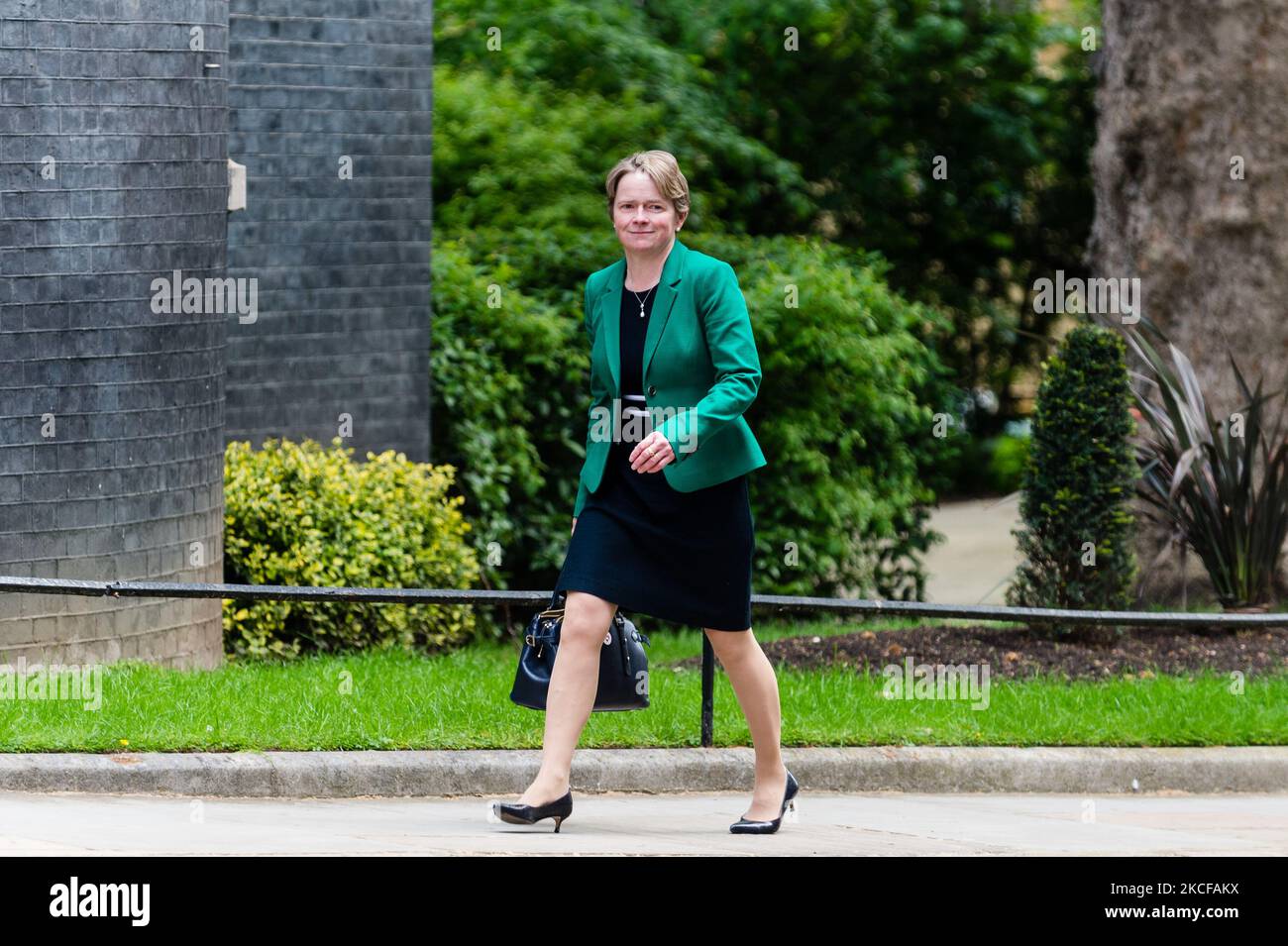 Dido Harding, executive chair of NHS Test and Trace enters Downing ...