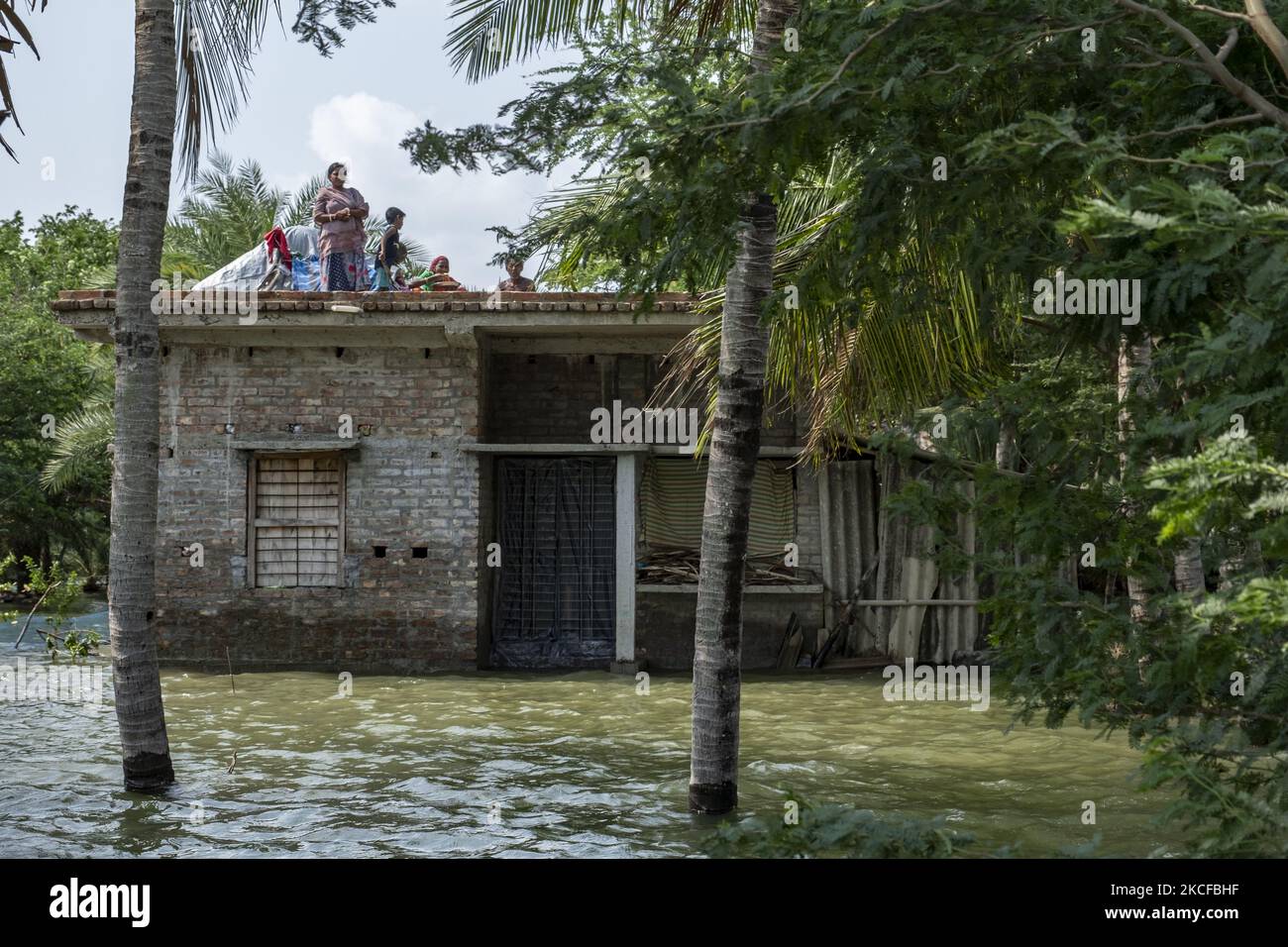 Cyclone shelter building hi-res stock photography and images - Alamy
