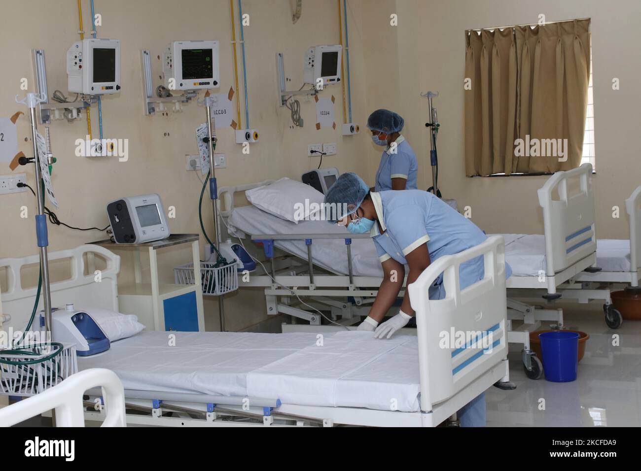 Indian Nurs last preparation an intensive care unit during The inauguration the New an intensive ...