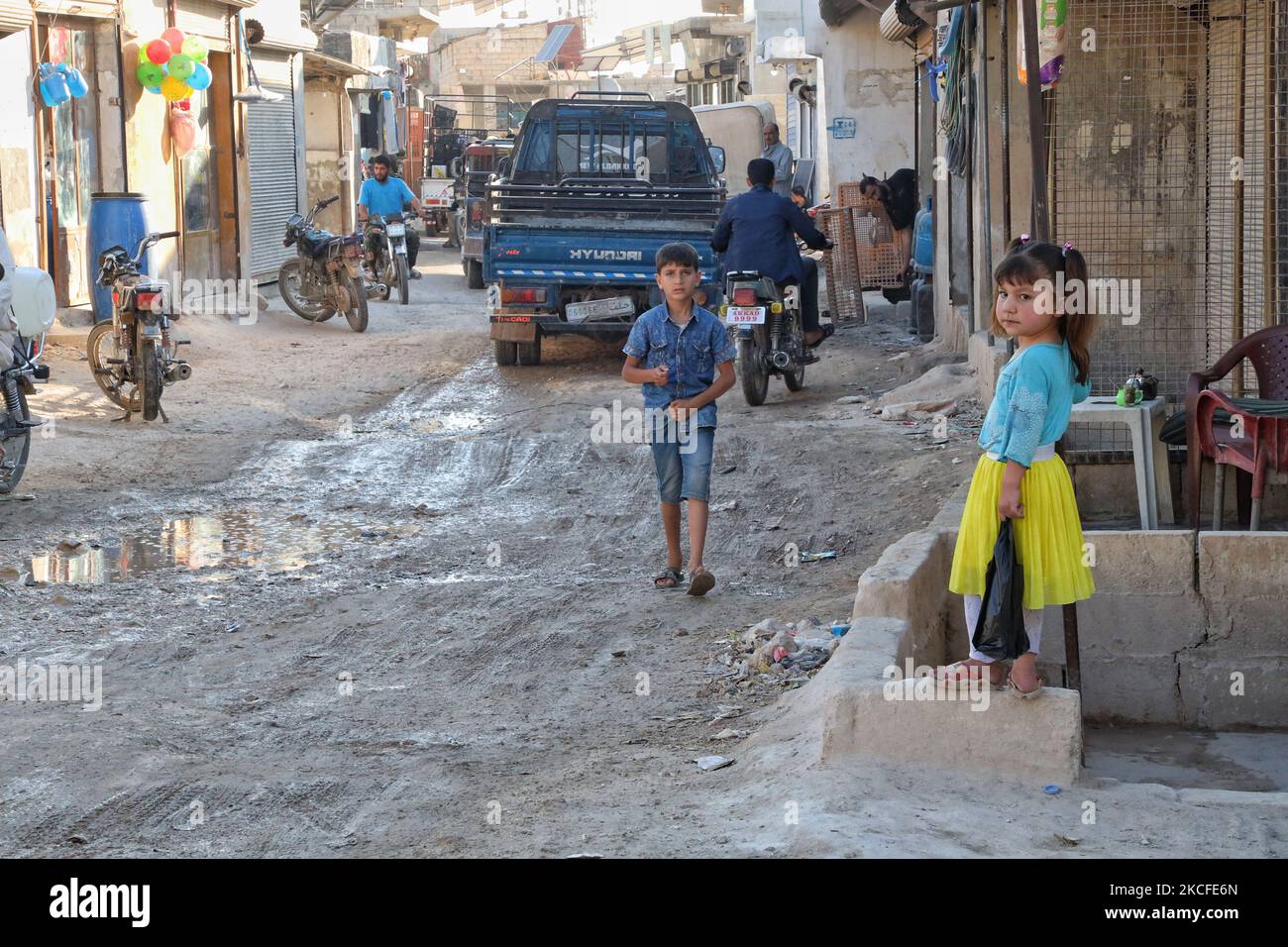 Daily life of displaced Syrians in Karama camps in the northern ...