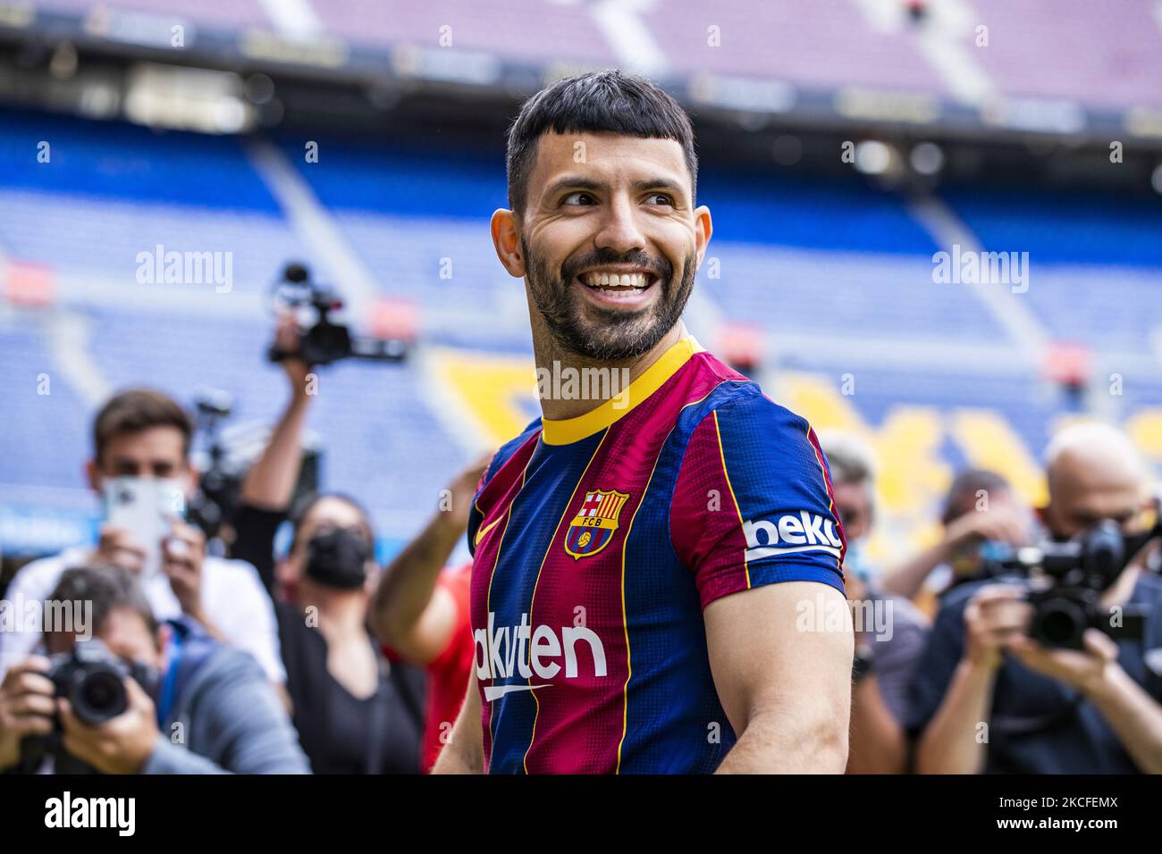 Presentation of Sergio “Kun” Aguero as a new FC Barcelona player after ...