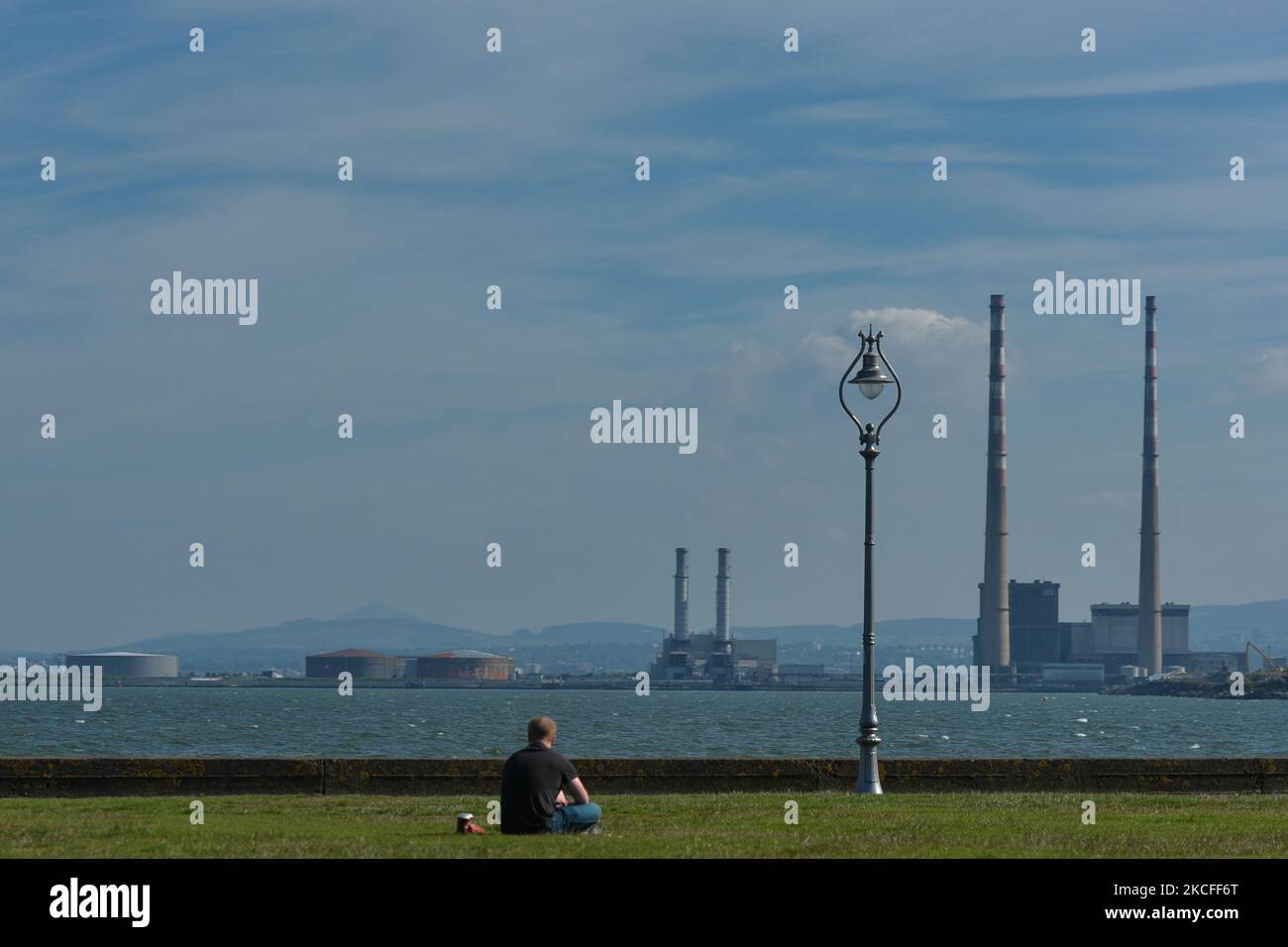 Poolberg station hi-res stock photography and images - Alamy