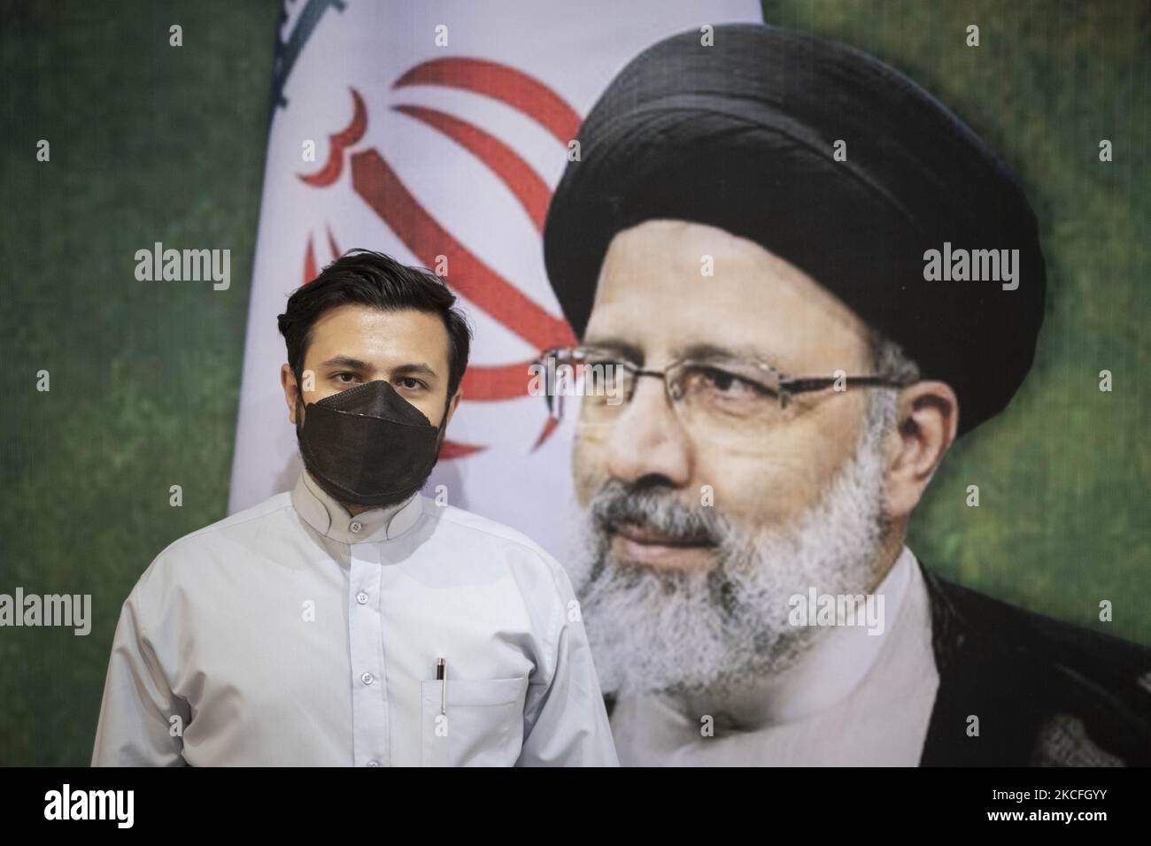 An Iranian volunteer for working in a campaign center for the ...