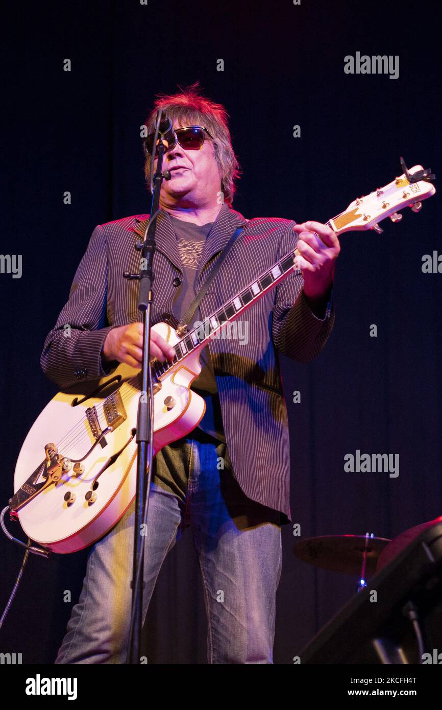 the singer Javier Andreu of the group La Frontera during his ...