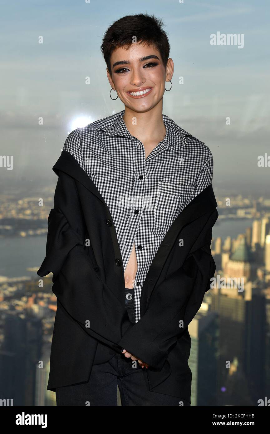 New York, USA . 04th Nov, 2022. Dixie D'Amelio visits The Empire State ...