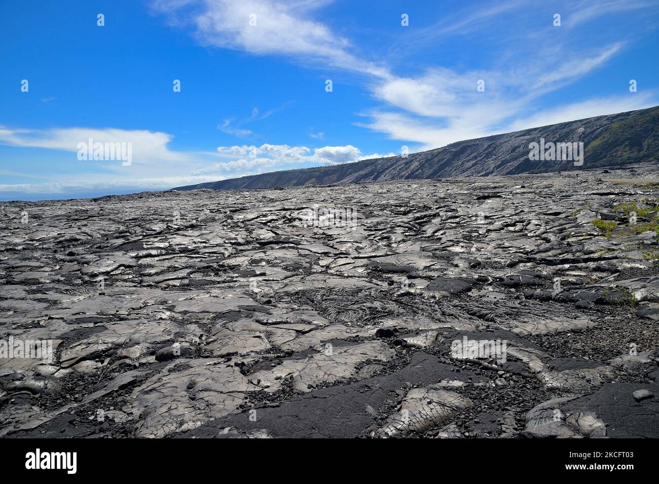 The picturesque steaming craters and lava streams around Mauna Ulu ...