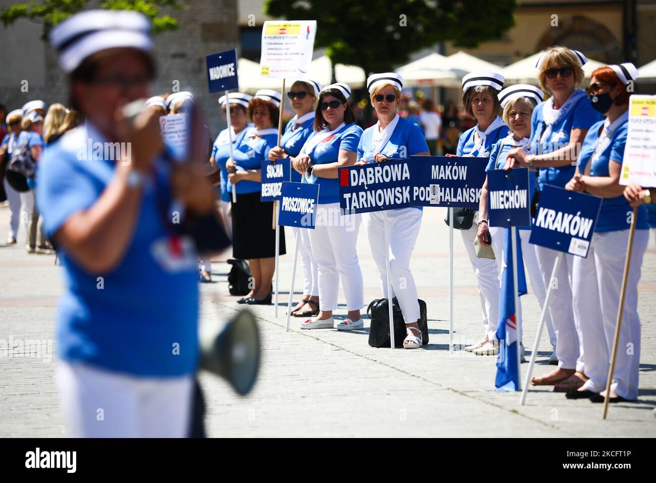 Polish nurses and midwives protest during Warning Strike at the Main ...