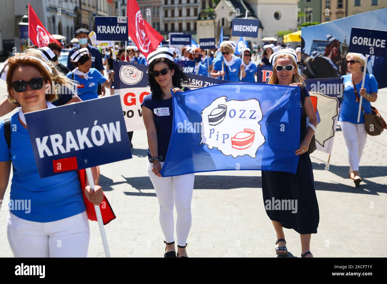 Worker strikes europe hi-res stock photography and images - Alamy