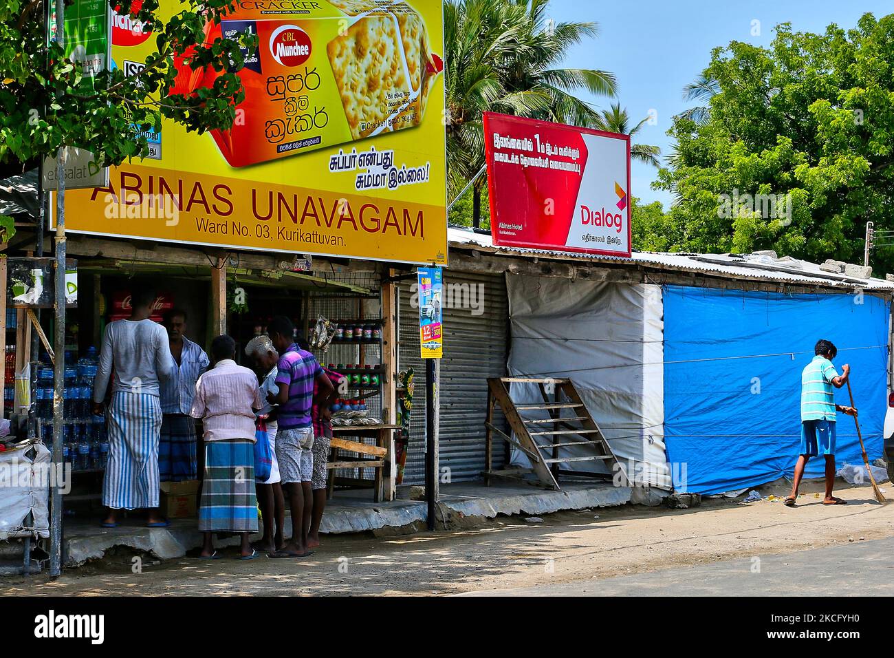 Kurikadduwan harbour hi-res stock photography and images - Alamy