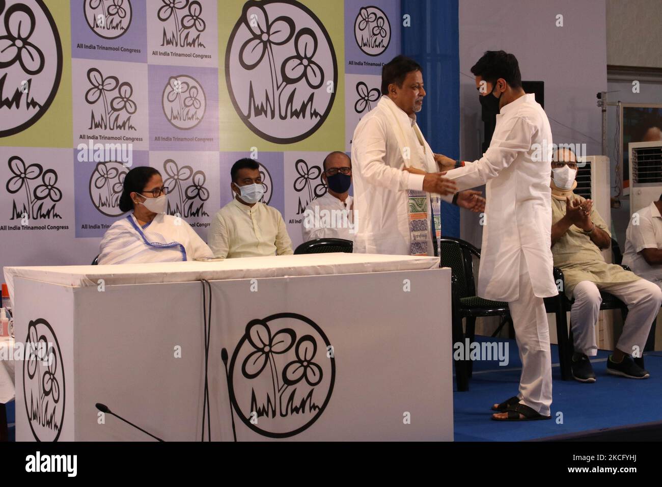 Former mla subhrangshu roy hi-res stock photography and images - Alamy