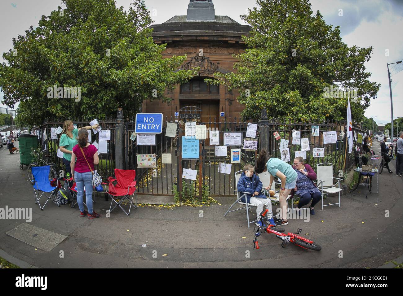 Save whiteinch library hi-res stock photography and images - Alamy