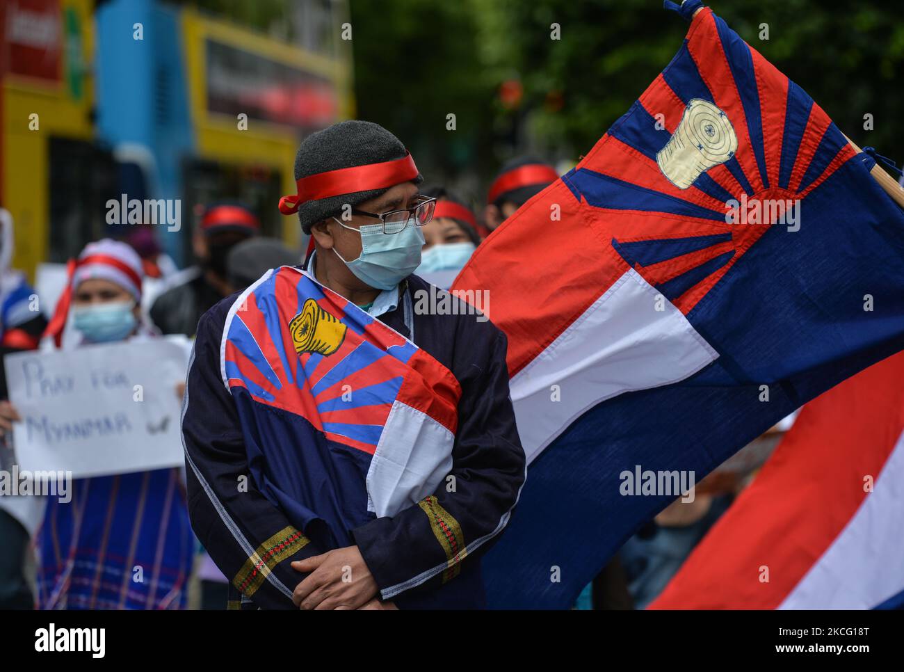 Members of the local Myanmar (Burmese) diaspora and their local ...