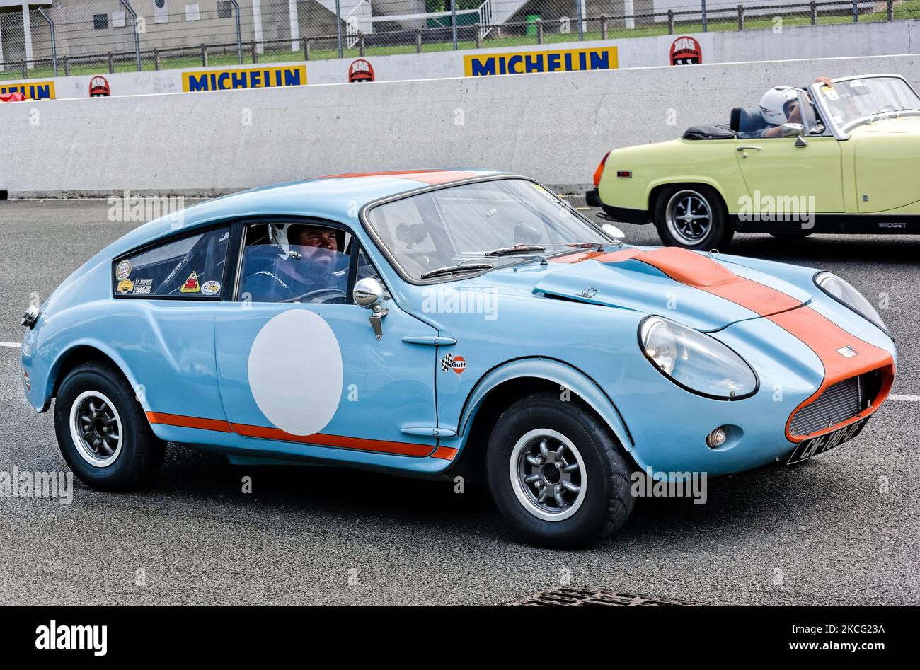 A rare Mini Marcos at the strarting grid before the Car Racing of 'God ...