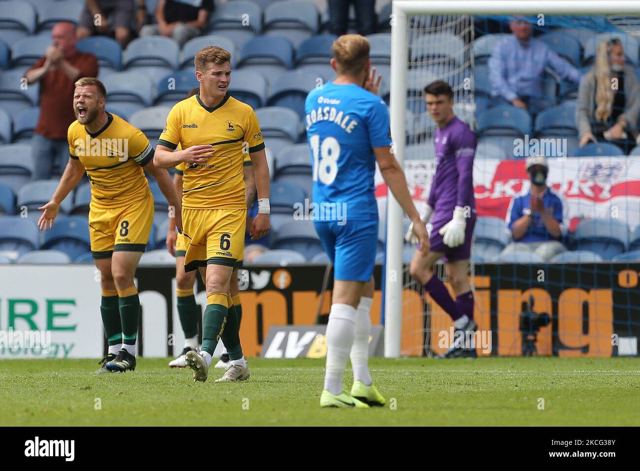 Nicky Featherstone of Hartlepool United screams instructions during the ...