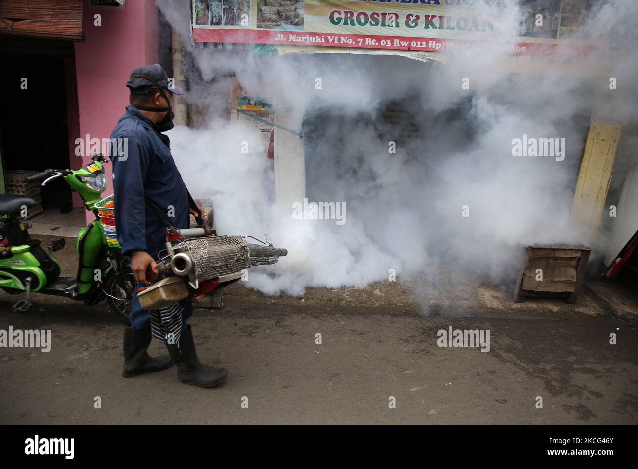 Health Officers perform Fogging of densely populated neighborhoods in ...