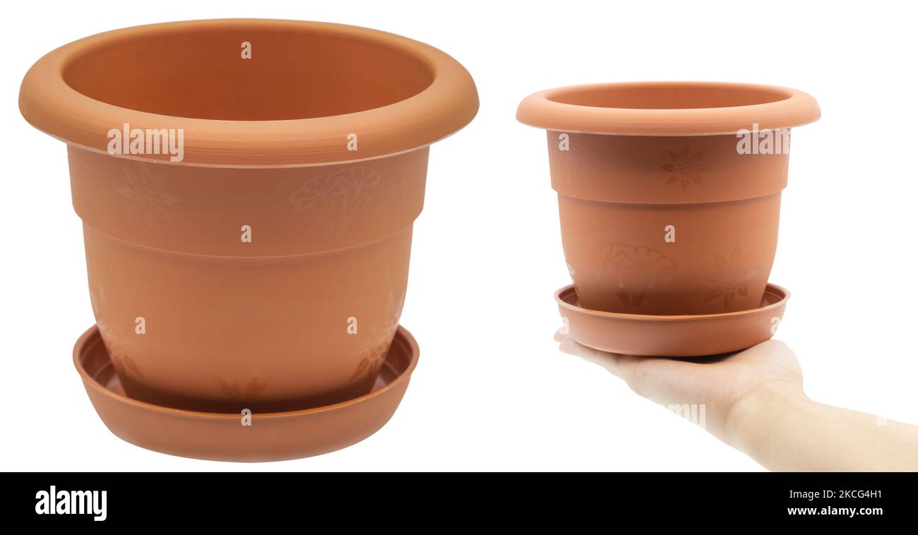 Empty flower pot made of plastic. Isolated from the background Stock ...