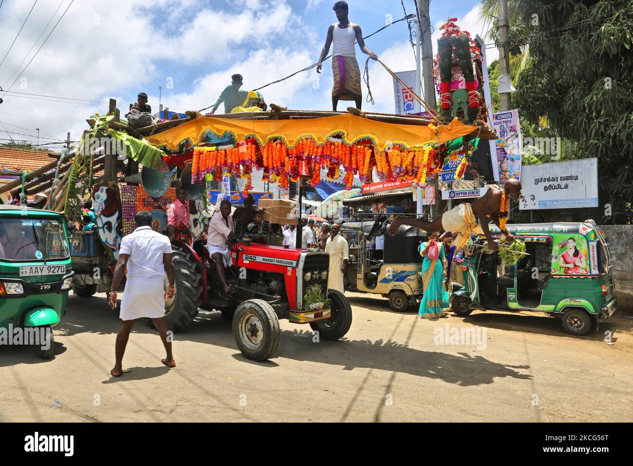 Tamil Hindu devotee performing the para-kavadi ritual (where they are ...