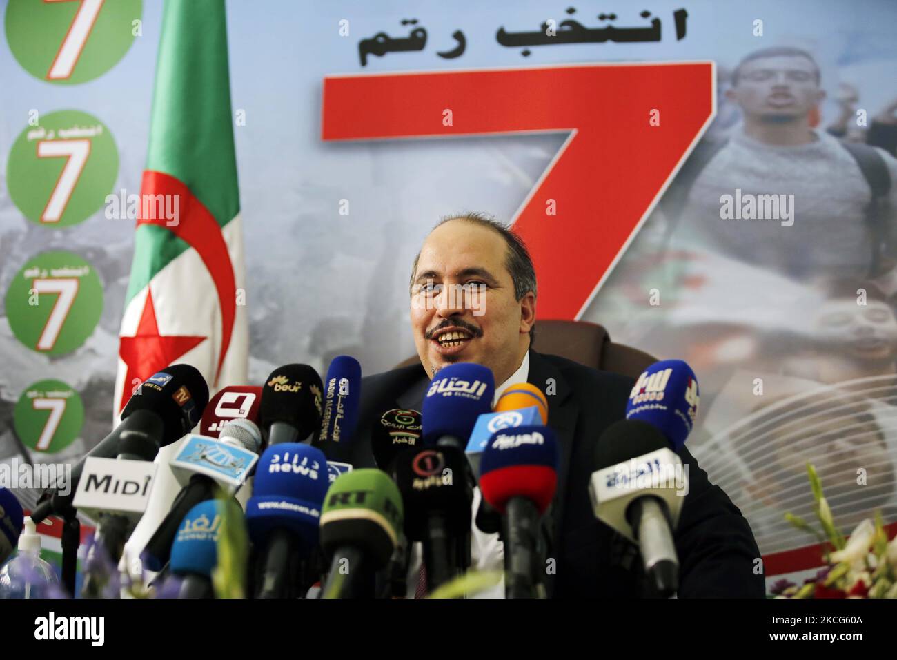 Fln algeria hi-res stock photography and images - Alamy