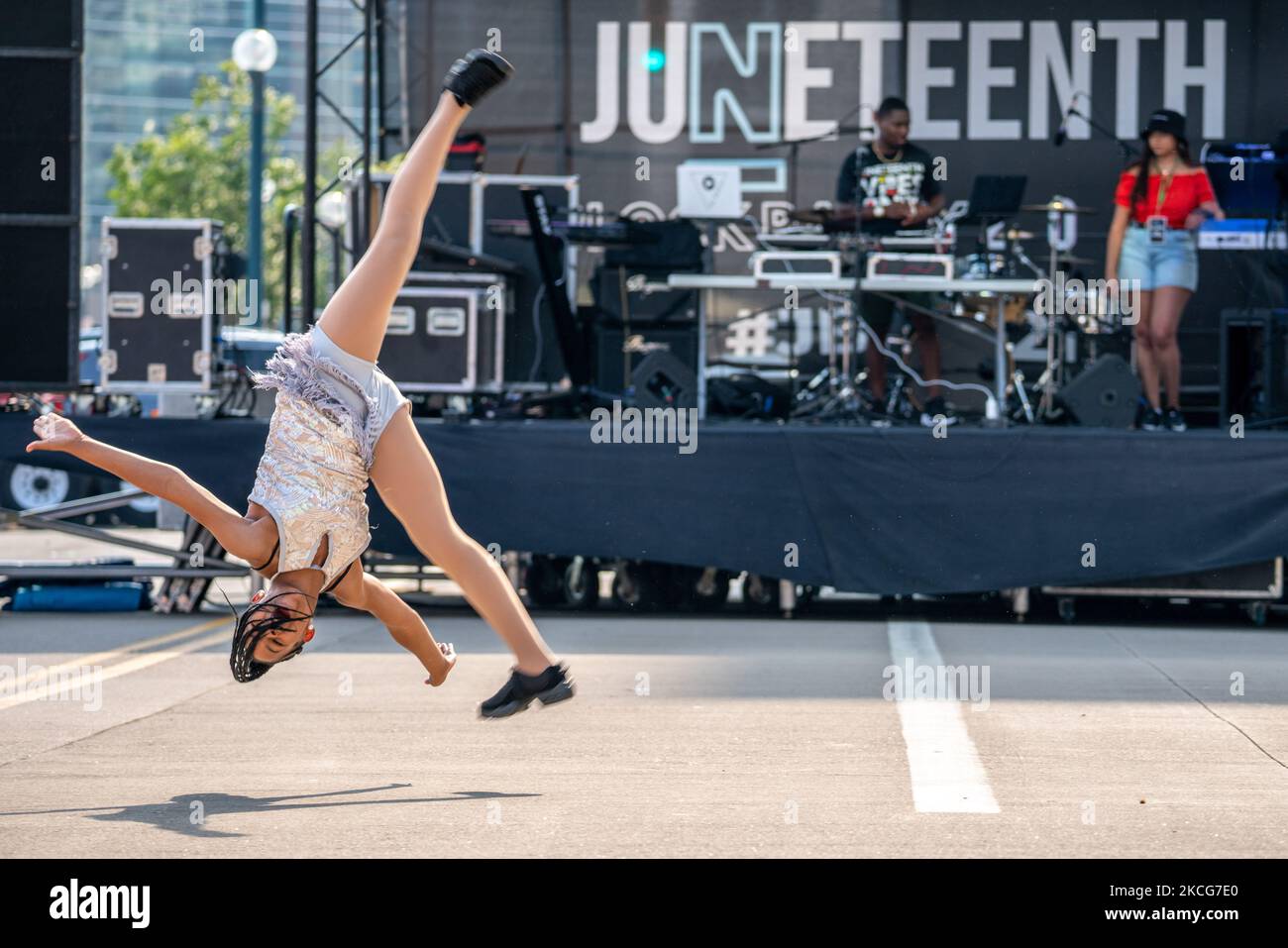 African american slaves dance hi-res stock photography and images - Alamy