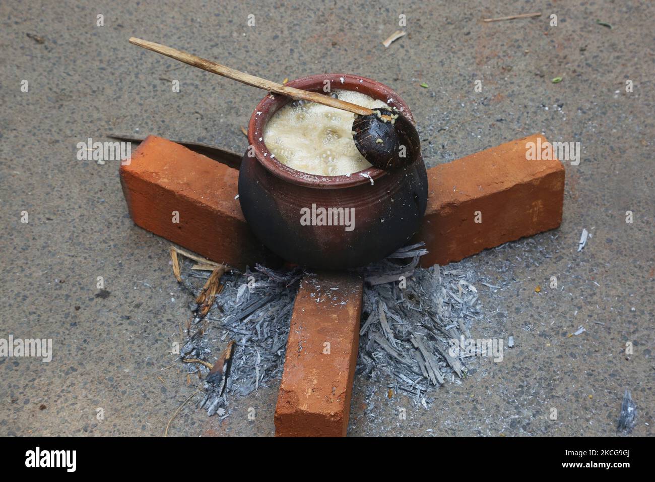 Pongala dish hi-res stock photography and images - Alamy