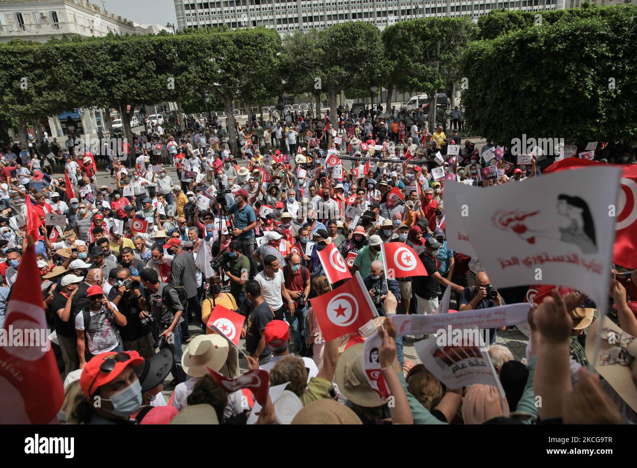 Pdl party flags hi-res stock photography and images - Alamy