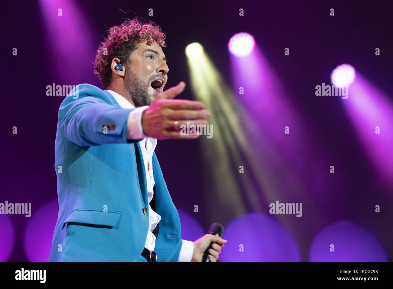 En tus planes 2021 tour hi-res stock photography and images - Alamy