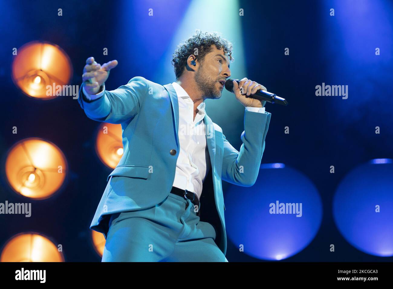 the singer David Bisbal during the performing of the EN TUS PLANES 2021 ...