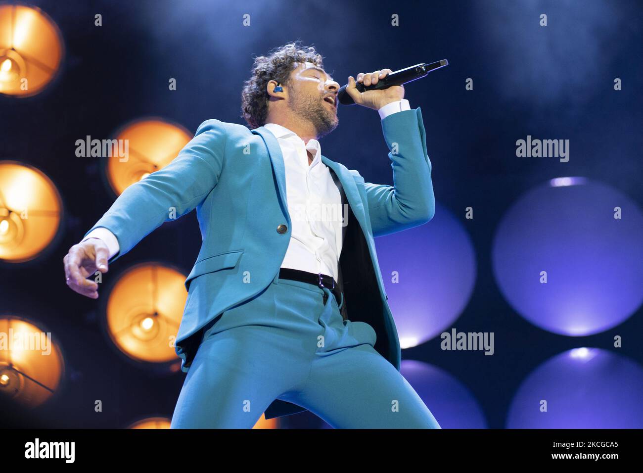 En tus planes 2021 tour hi-res stock photography and images - Alamy