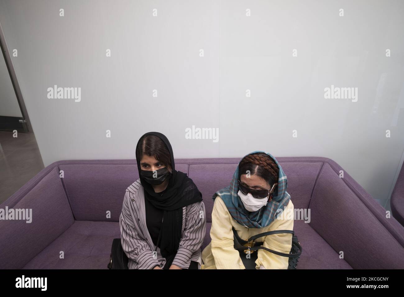 Restorative operation hi-res stock photography and images - Alamy