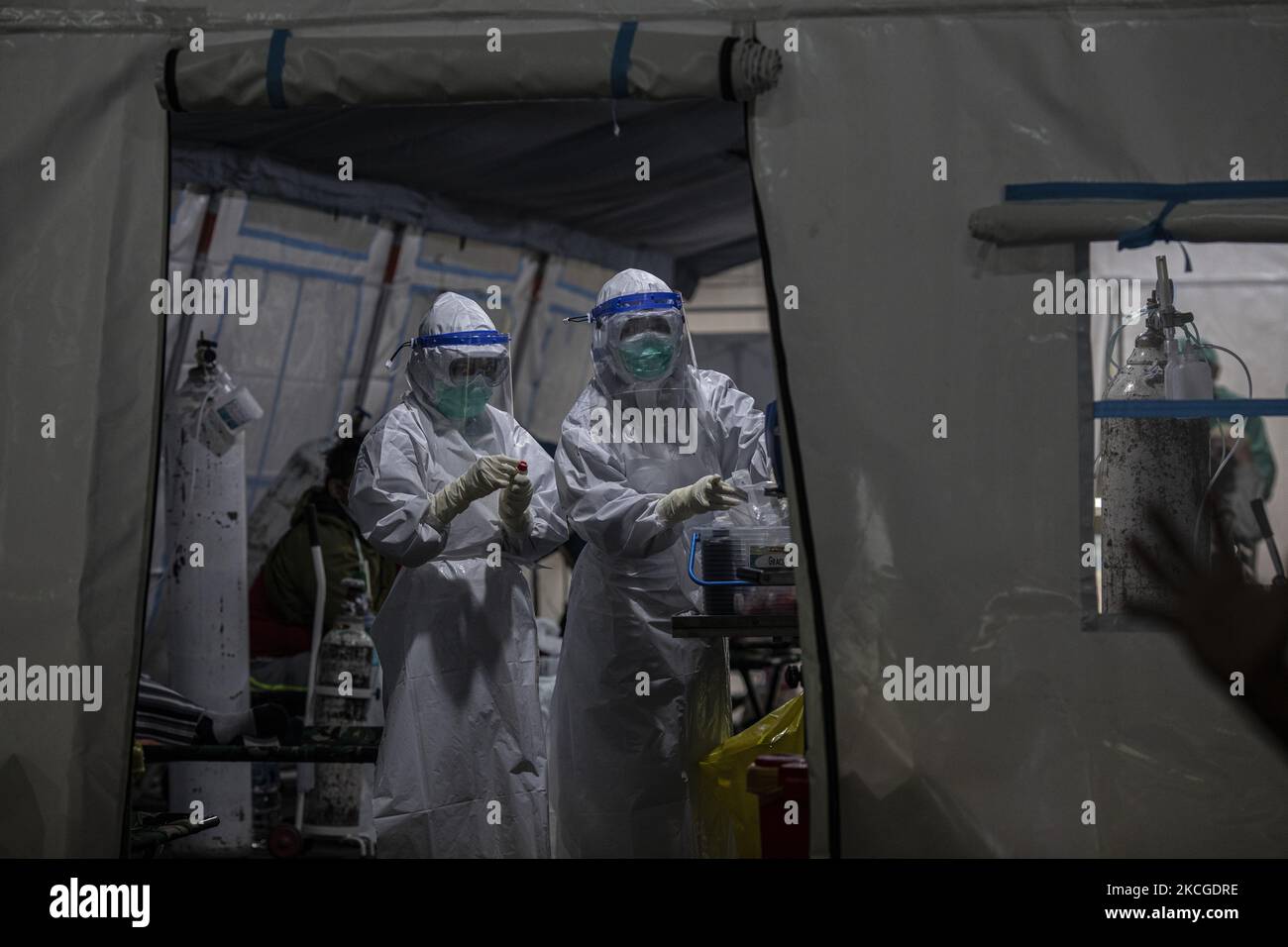 Coronavirus tent at the Cengkareng Regional General Hospital, in ...