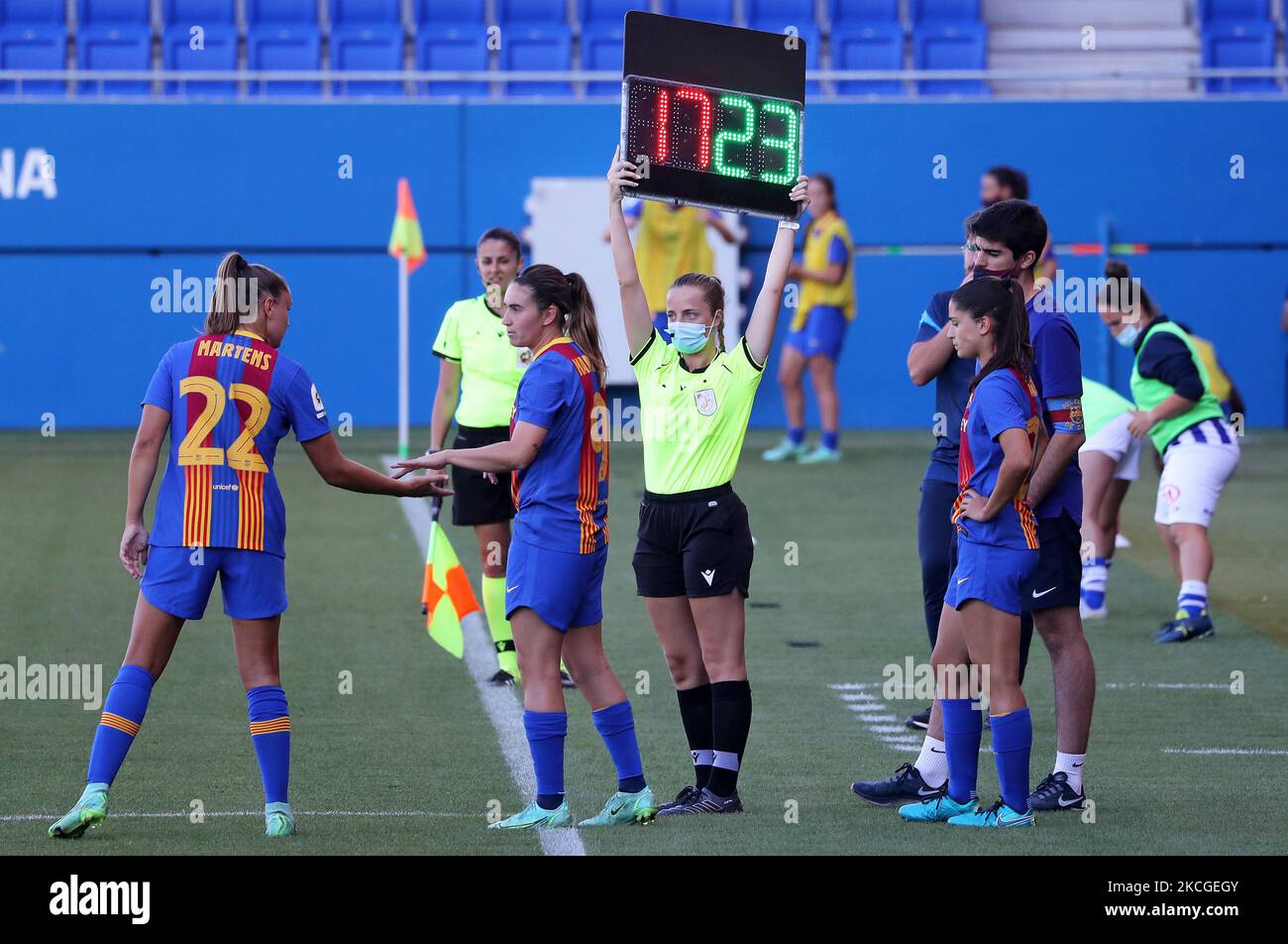 A referee during the match between FC Barcelona and Sporting de Huelva ...