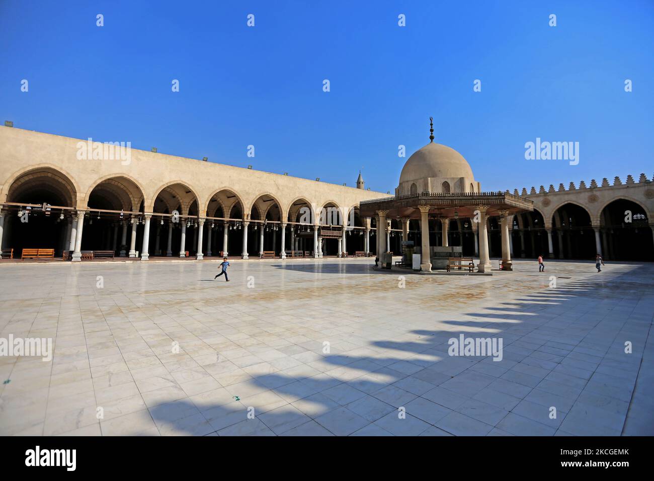 The complex of religions in Old Cairo brings together in one area the ...