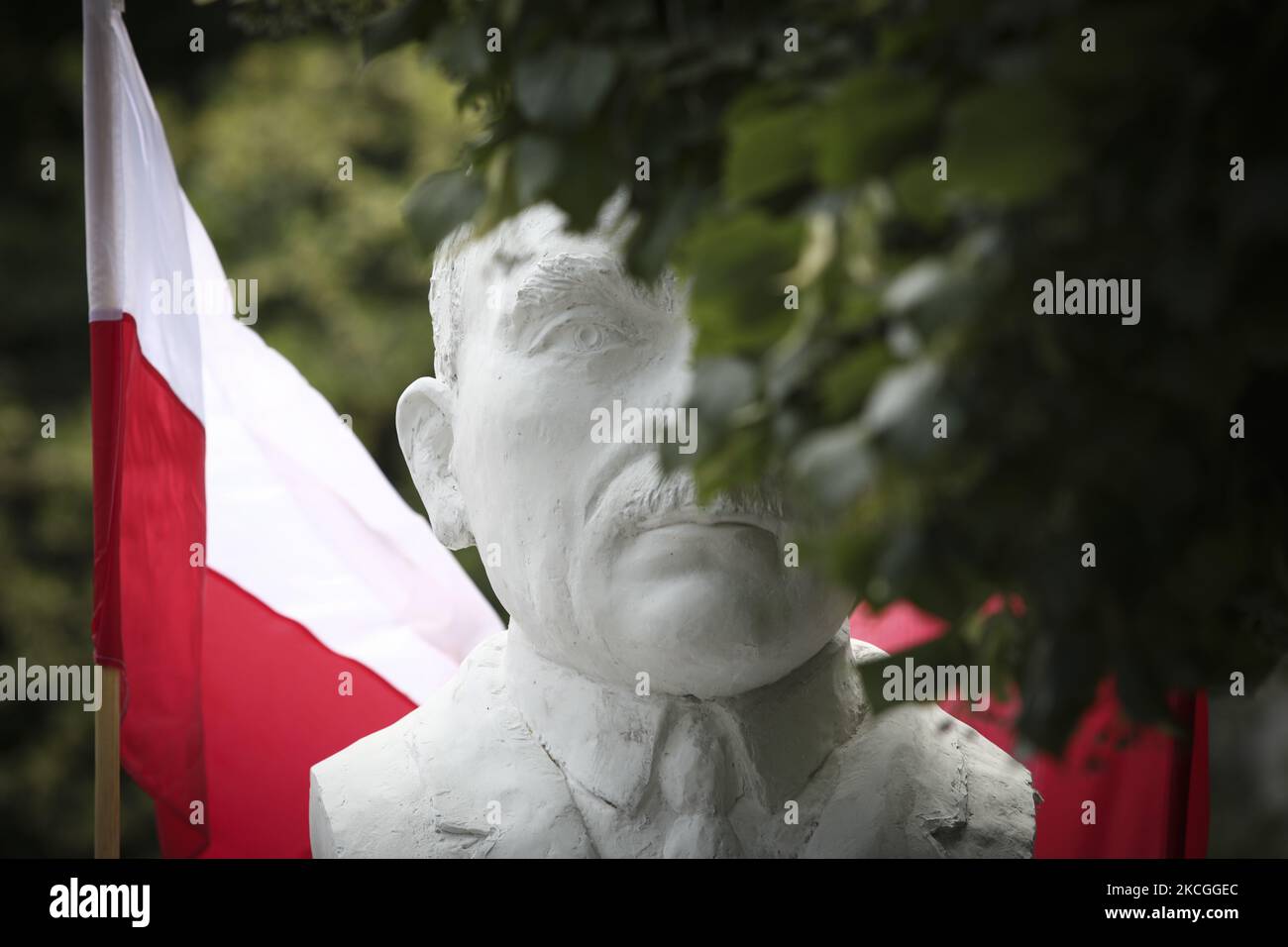 Black sun nazi symbol hi-res stock photography and images - Alamy