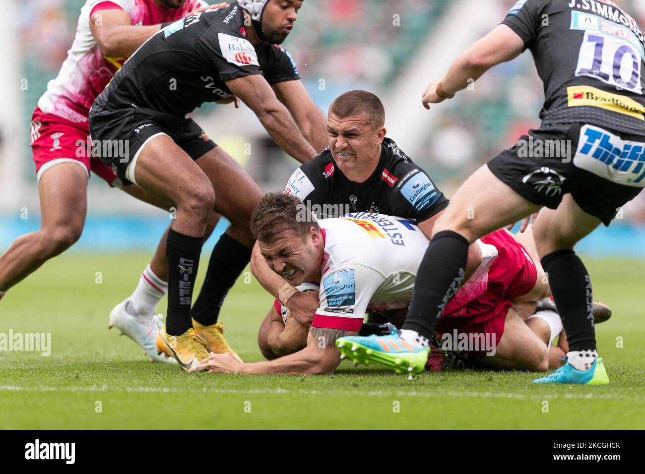 Harlequins vs exeter chiefs hi-res stock photography and images - Alamy