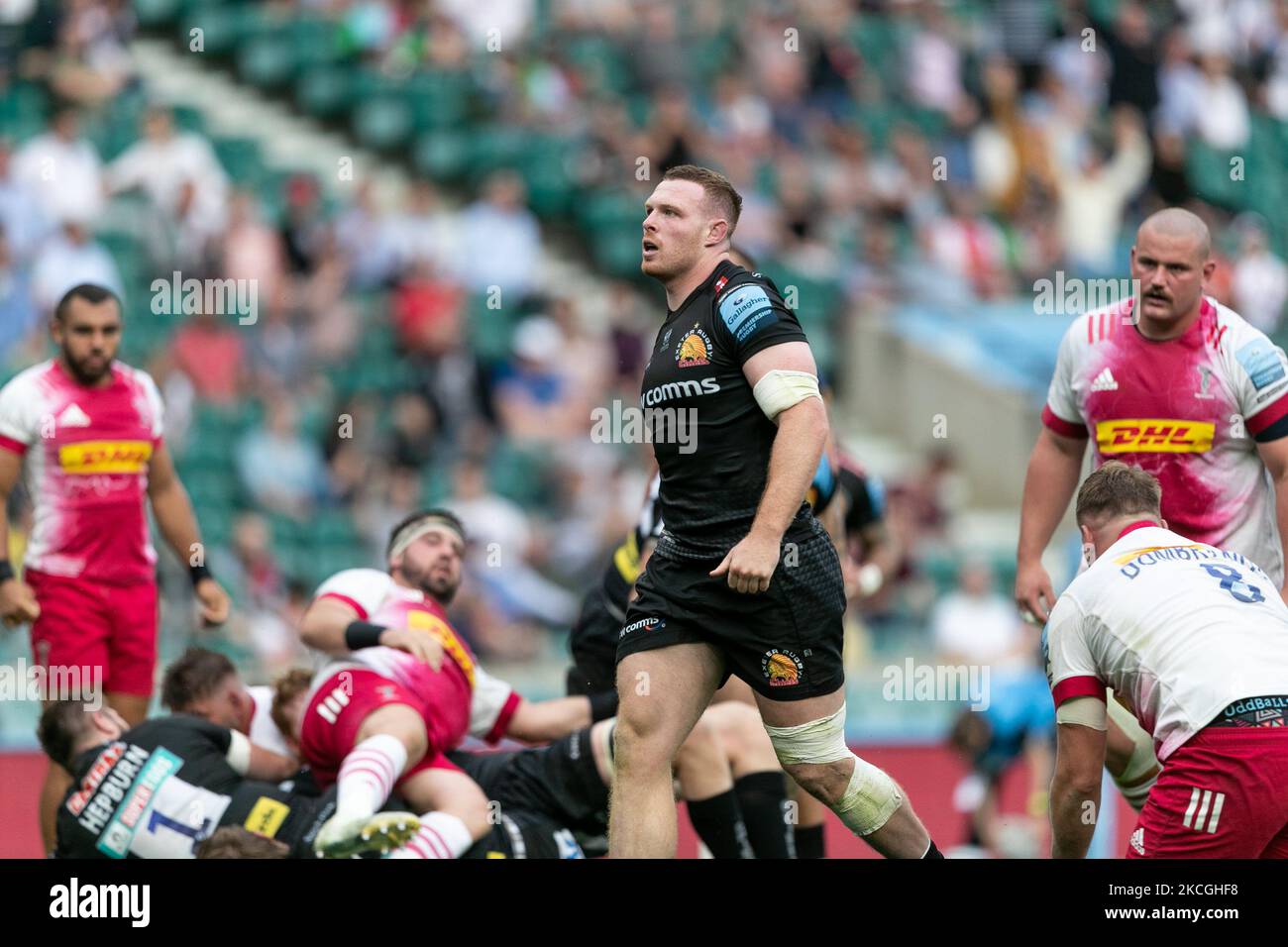 Sam Simmonds of Exeter Chiefs gestures after scoring a try during the ...