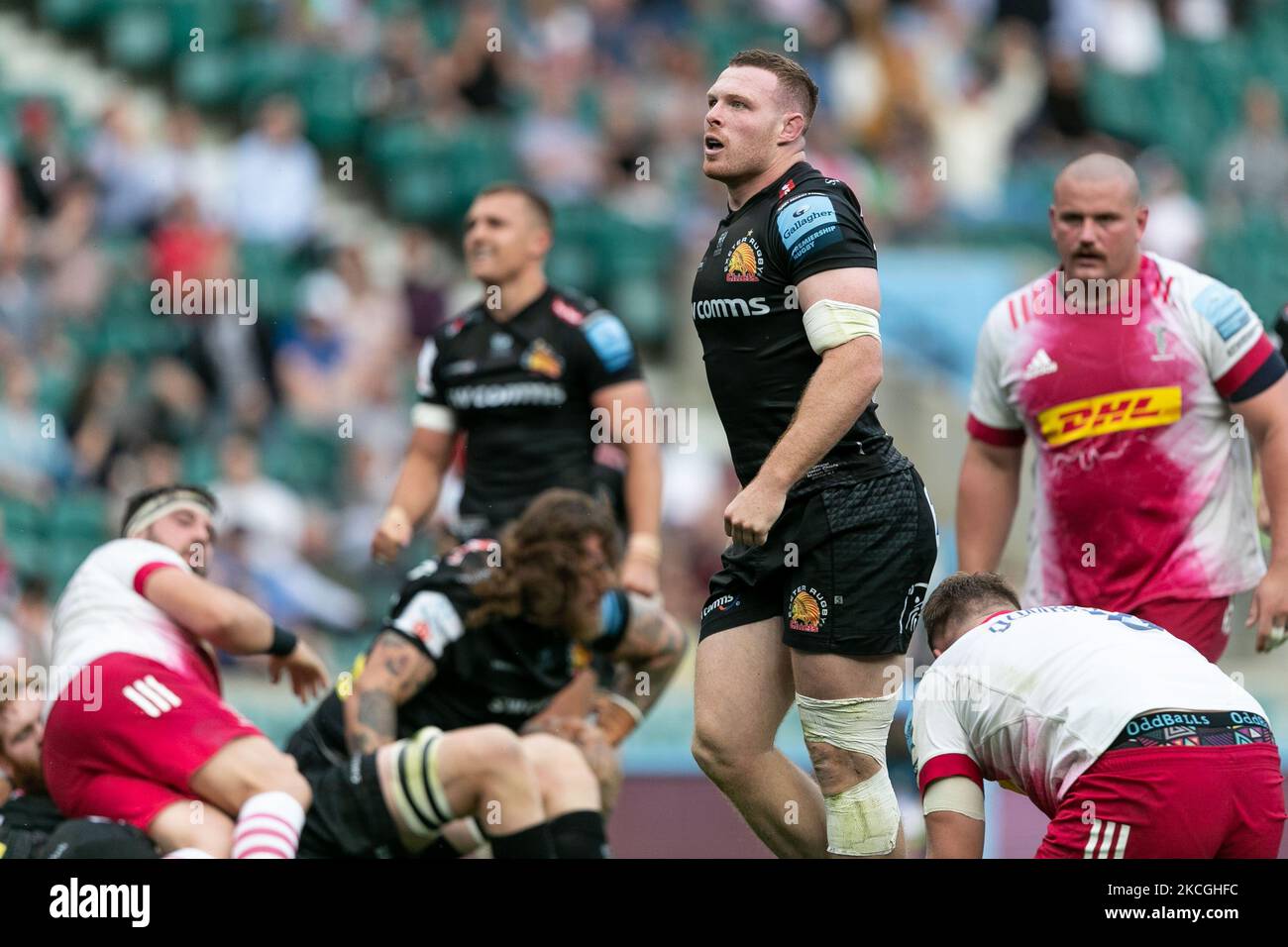 Sam Simmonds of Exeter Chiefs gestures after scoring a try during the ...