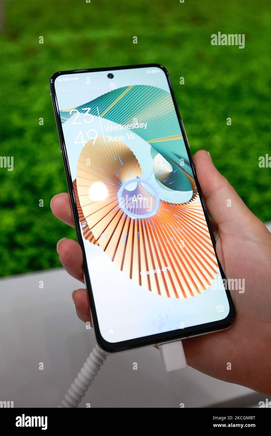 Zte s30 pro 5g hi-res stock photography and images - Alamy
