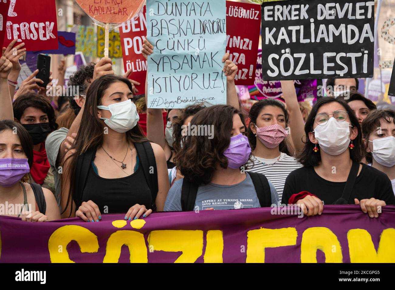 First binding treaty hi-res stock photography and images - Alamy