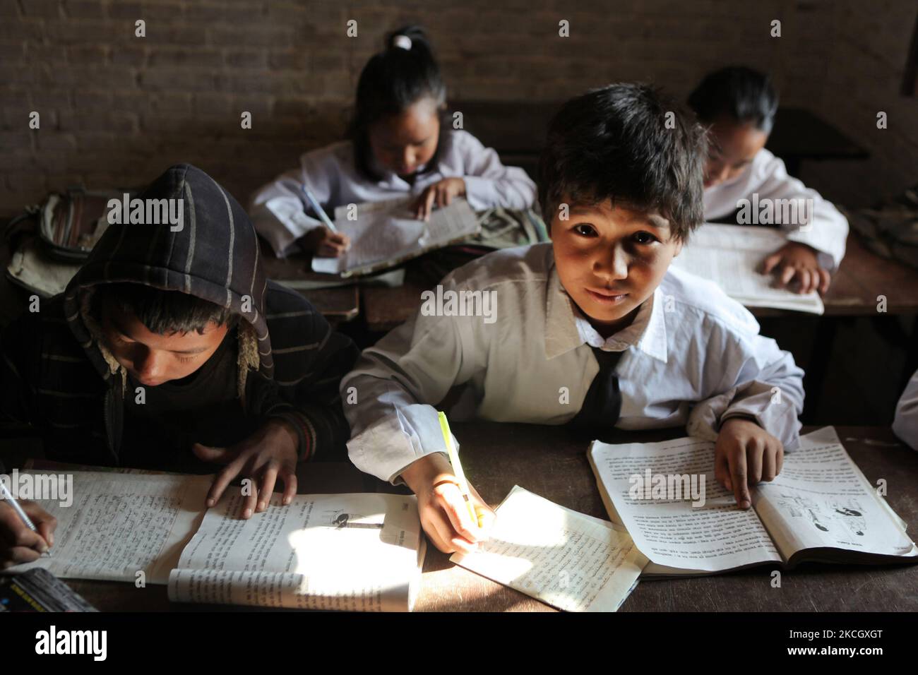 Kathmandu elementary school hi-res stock photography and images - Alamy