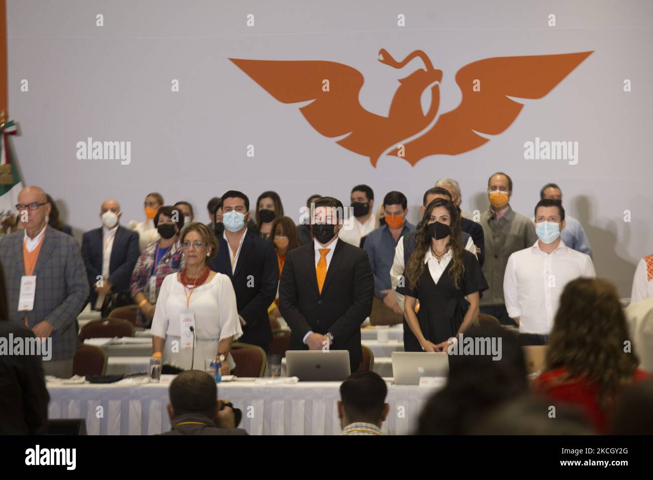 Citizen movement large group of people hi-res stock photography and ...