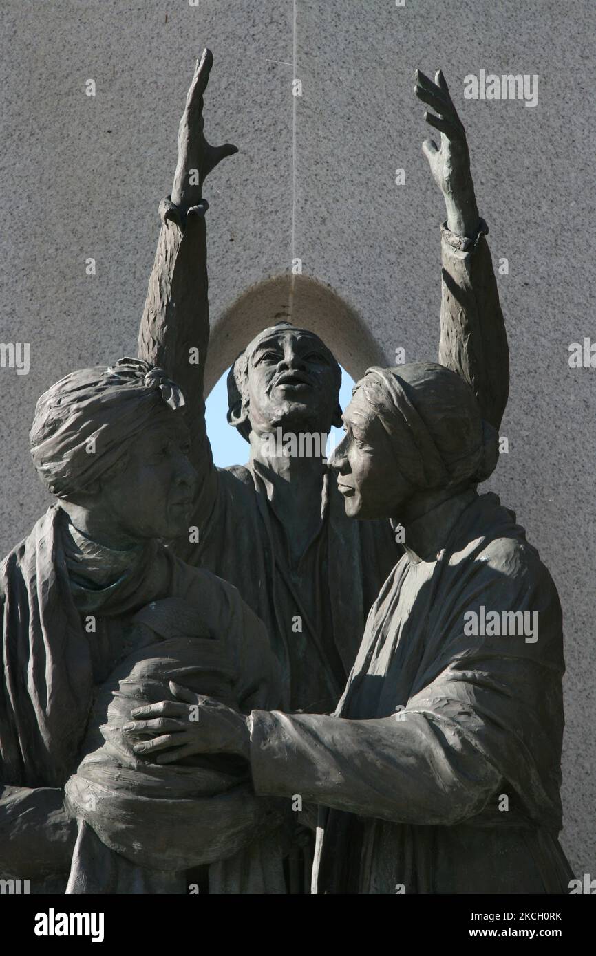 Tower of Freedom Underground Railroad Monument in Windsor, Ontario ...