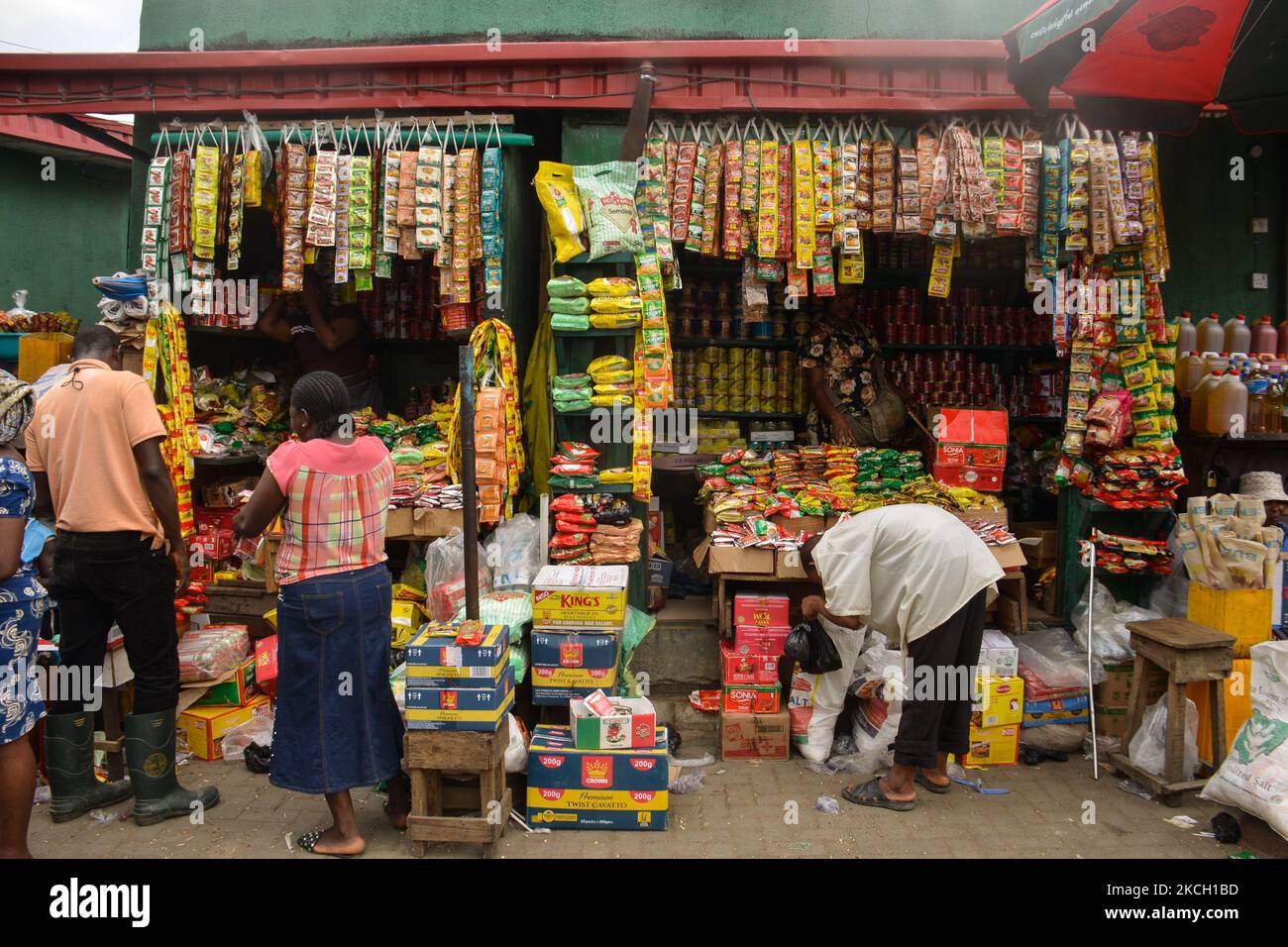 Mile 12 market lagos nigeria hi-res stock photography and images - Alamy